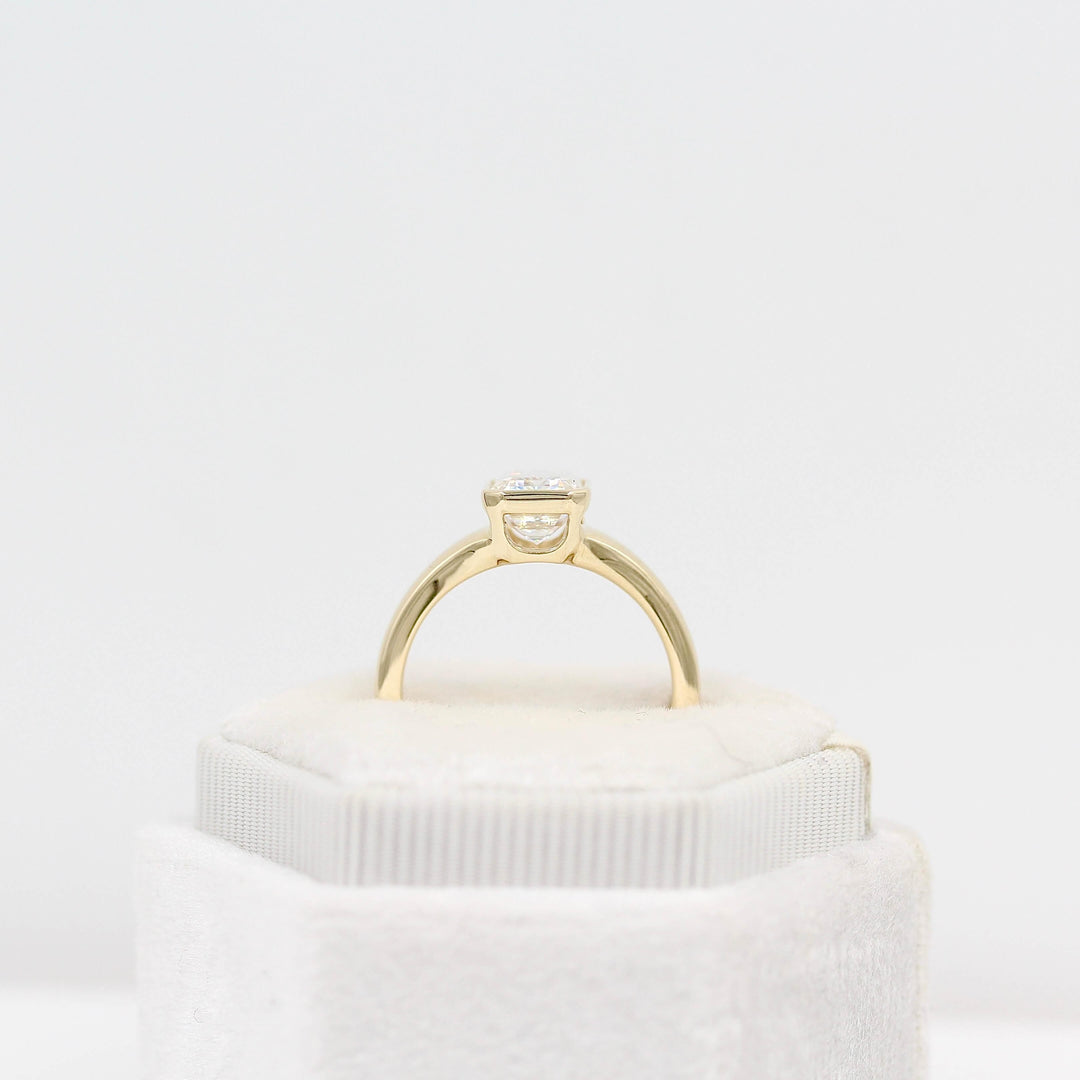 The Billie Ring (Emerald) – Taylor Custom Rings