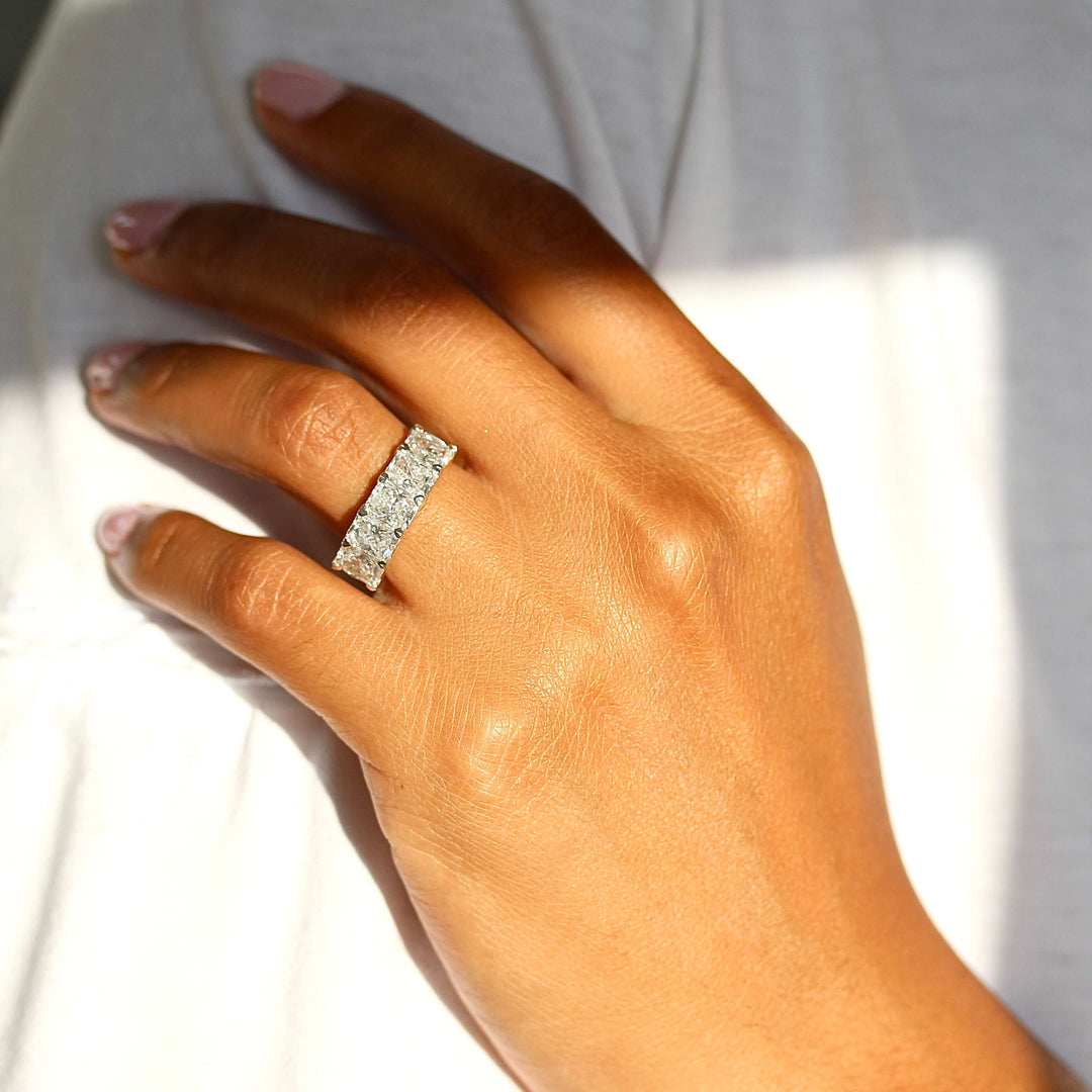 The Keeley Wedding Band in White Gold – Taylor Custom Rings