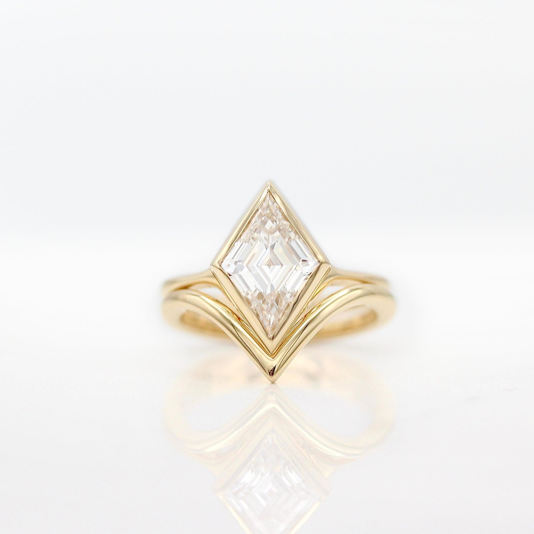 The Stevie Engagement Ring (Lozenge) – Taylor Custom Rings