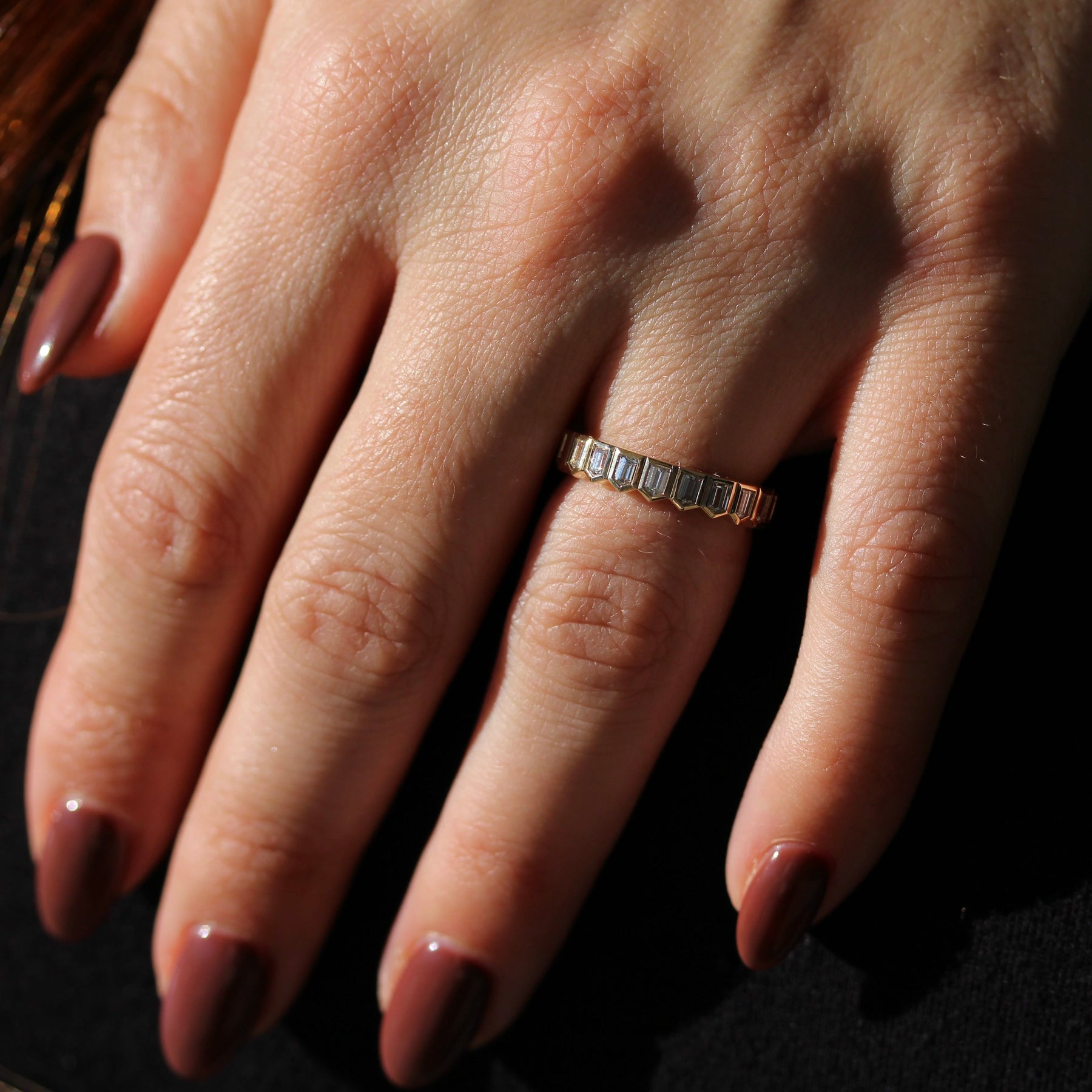 The Sammy Wedding Band (Bullet) in Yellow Gold – Taylor Custom Rings